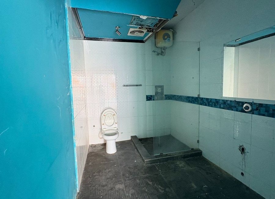 Ruko 2 Lantai Cocok untuk Investasi Disewakan, di Petitenget Kuta Area ...