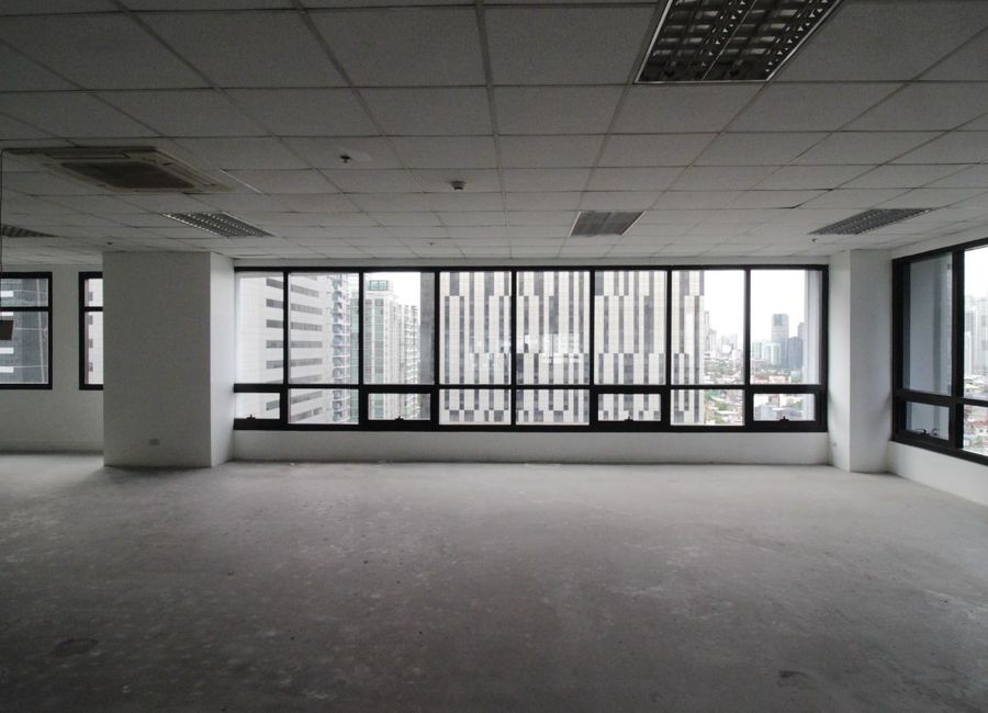 🏢 OFFICE SPACE FOR LEASE — FORT LEGEND TOWER, BGC, TAGUIG CITY | Lamudi ...