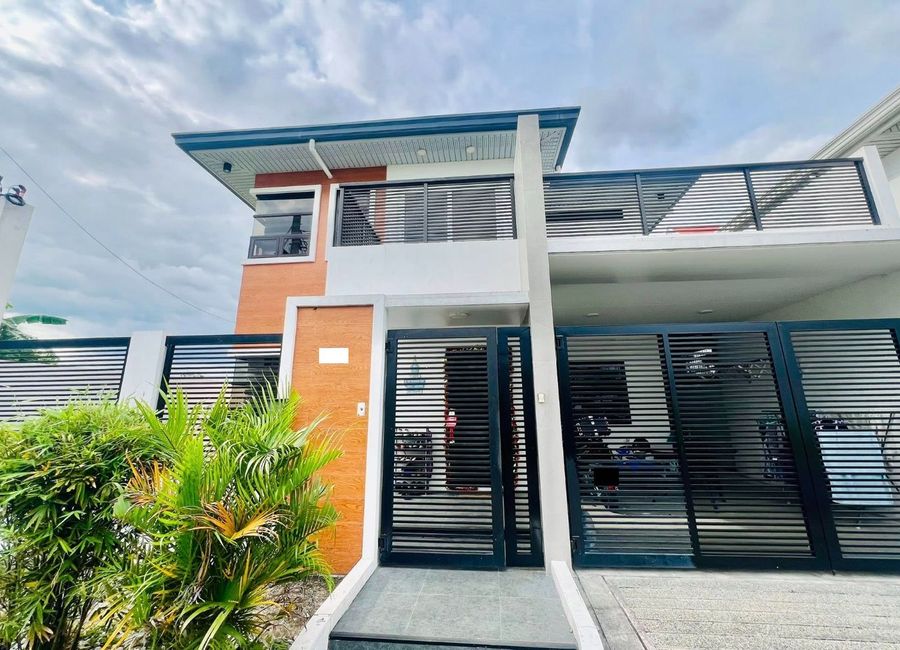 4 Bedroom semi-furnished House and Lot near Clark and Friendship/Korea ...