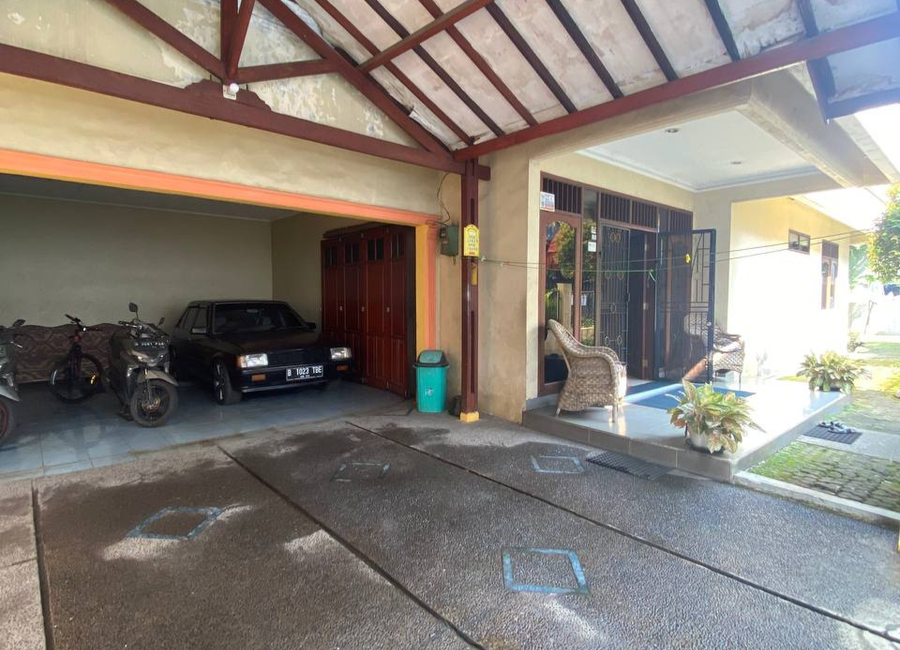 Rumah Bagus dan Luas di Komplek Duren Sawit Jakarta | Lamudi.co.id