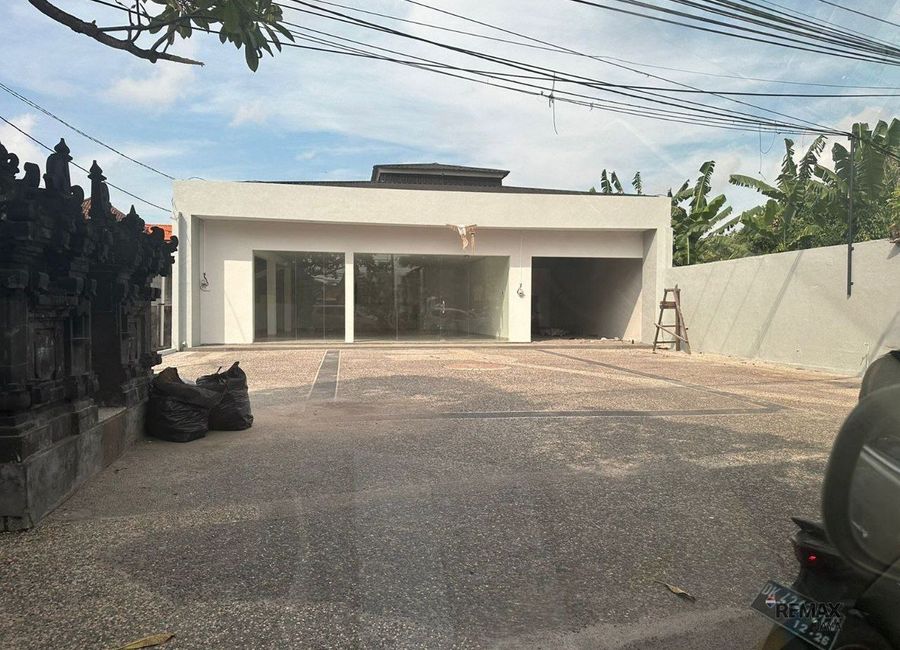 Toko 1 Lantai Lokasi Bagus Disewakan, di Kerobokan, Kuta Area | Lamudi ...