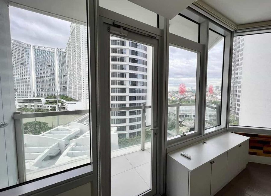 FOR RENT: 3BR 138sqm in Lorraine Tower Proscenium Rockwell Makati ...