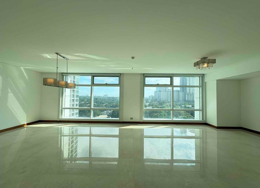 3BR Two Roxas Triangle for lease | Lamudi.com.ph