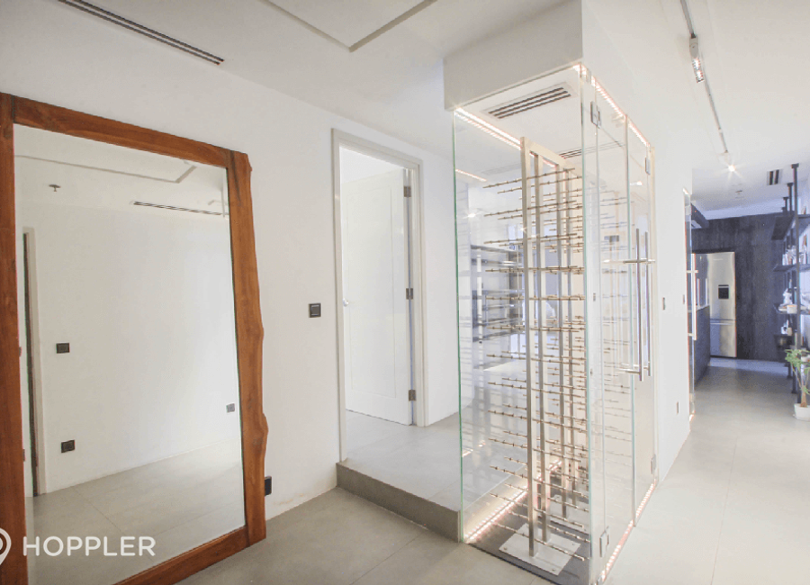 2BR Condo for Rent in Sakura at The Proscenium, Rockwell Center ...