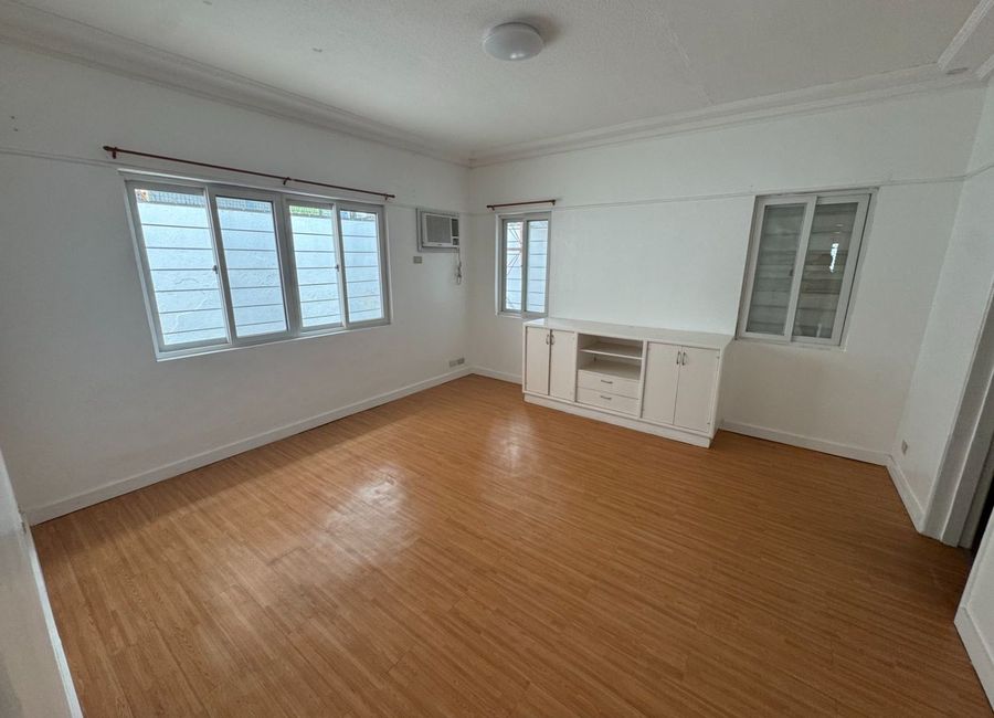 BUNGALOW HOUSE FOR RENT IN HEVA, B.F PARAQUE CITY | Lamudi.com.ph