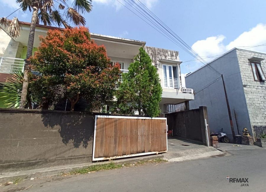 Rumah 3 Kamar Tidur Cantik Disewakan, di Gatsu Tengah, Denpasar Area ...