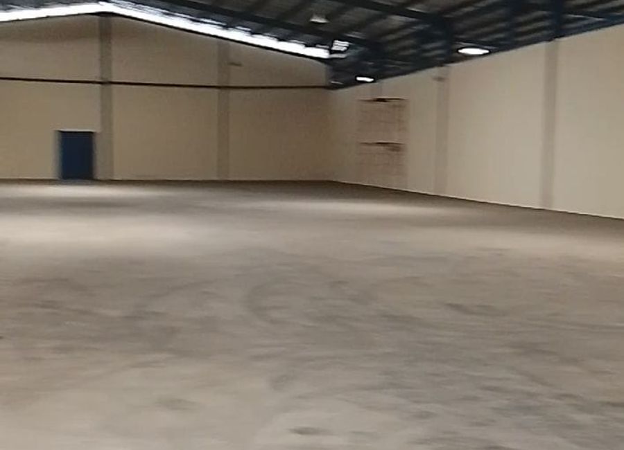 Disewakan kantor dan 2 gudang siap pakai lokasi strategis jl. Raya ...
