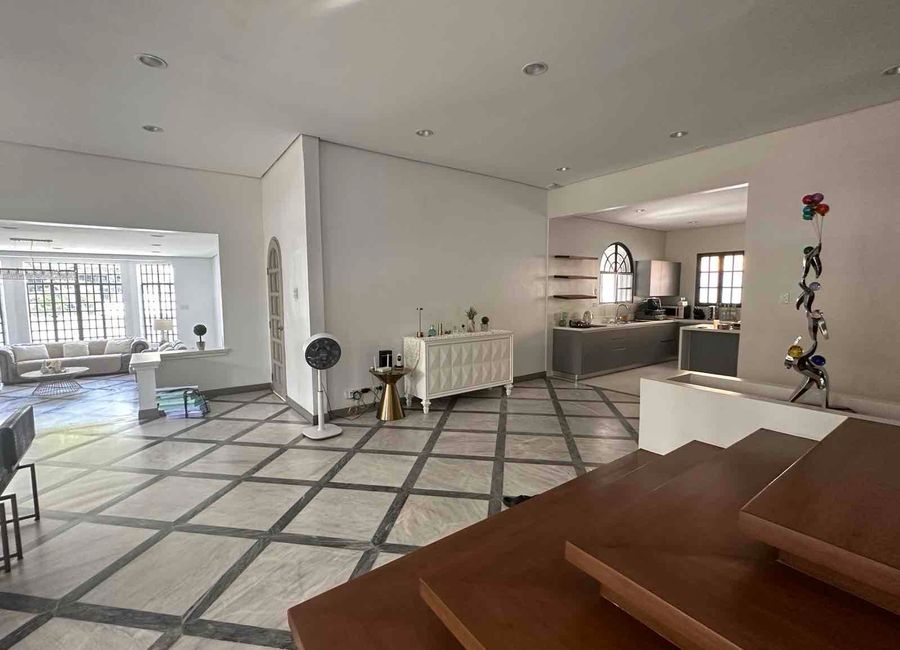 White Plains House and Lor For Sale PP CODE 3256 | Lamudi.com.ph