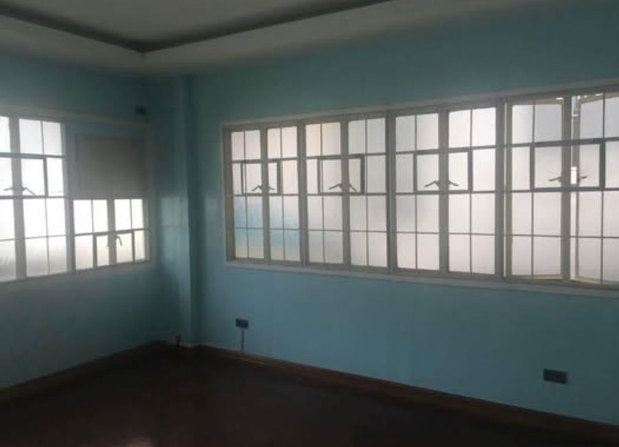 House and Lot for Rent at Blue Ridge A, Quezon City | Lamudi.com.ph