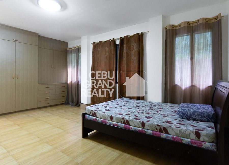 Spacious 4 Bedroom House with Swimming Pool for Rent in Maria Luisa ...