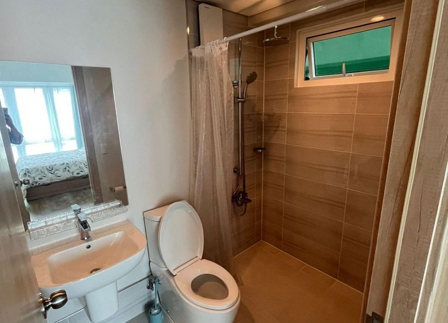 FOR RENT: 1BR Unit at Solinea Tower 4, Cebu Business Park, Cebu City ...