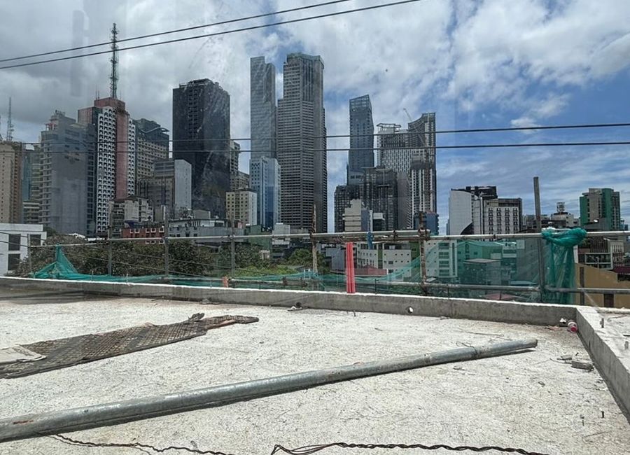 CORNER PROPERTY FOR SALE IN POBLACION MAKATI | Lamudi.com.ph