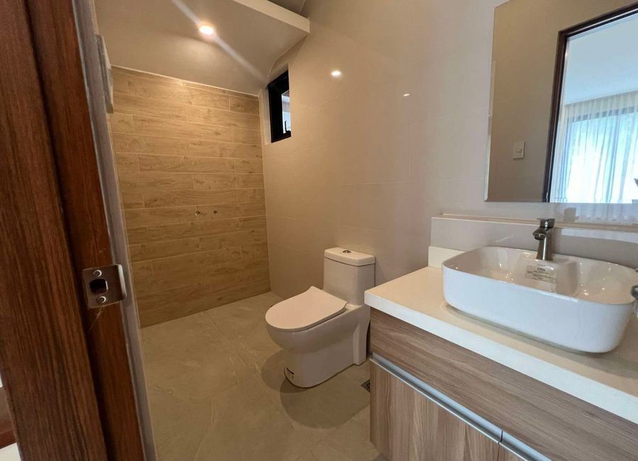 Semi Furnished House and Lot For Sale in Vermont Royale Brgy Mayamot ...