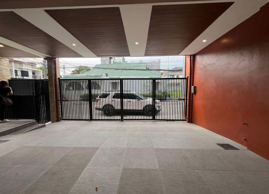 Semi Furnished House and Lot For Sale in Vermont Royale Brgy Mayamot ...