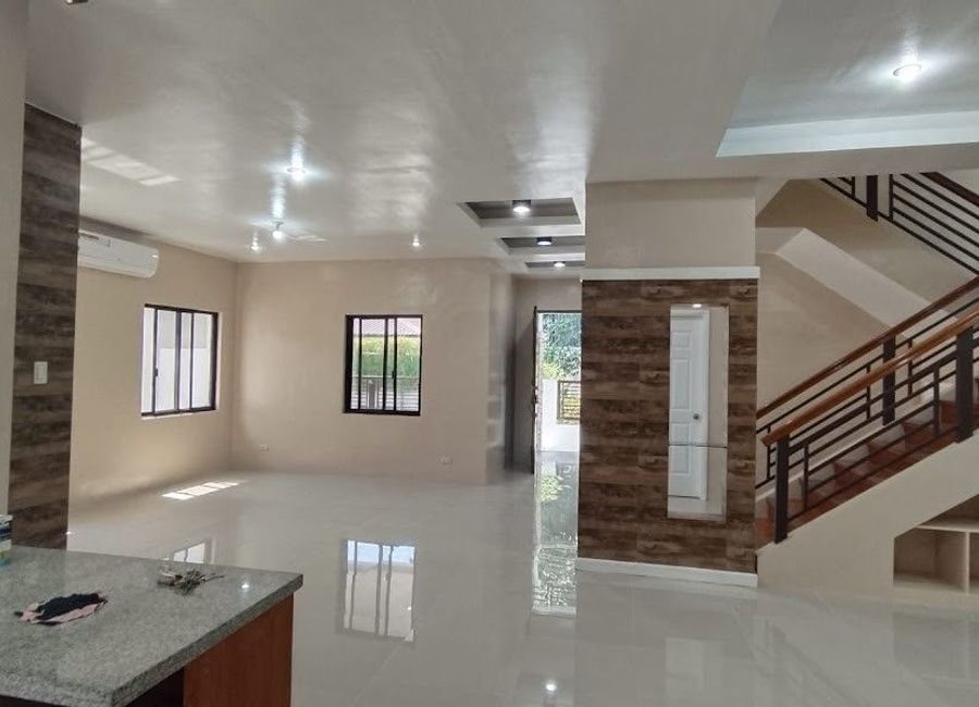 For lease 5br house in Merville Park | Lamudi.com.ph