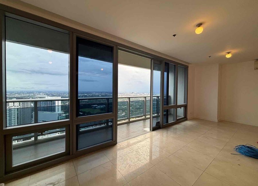 The Suites Ayala Land Premier BGC 4Bedroom 3Parking For Rent New Unit ...