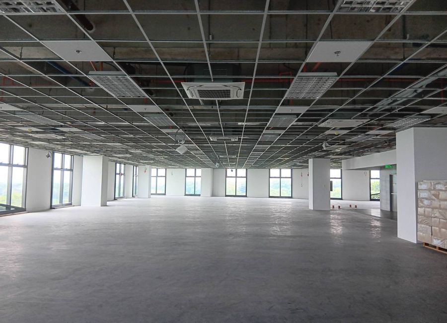 1600 SQM Warm Shell Office Space in Laguna for Lease | Lamudi.com.ph