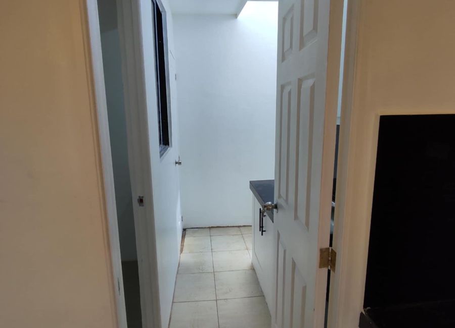 For Sale 3 Storey Townhouse 4BR in Vista Verde Subd San Isidro Cainta ...