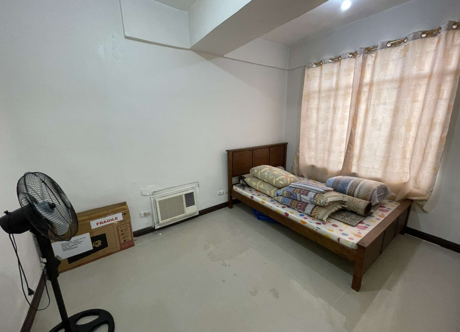 FOR SALE/LEASE - Fully Furnished Unit in Gilmore Heights, Brgy ...