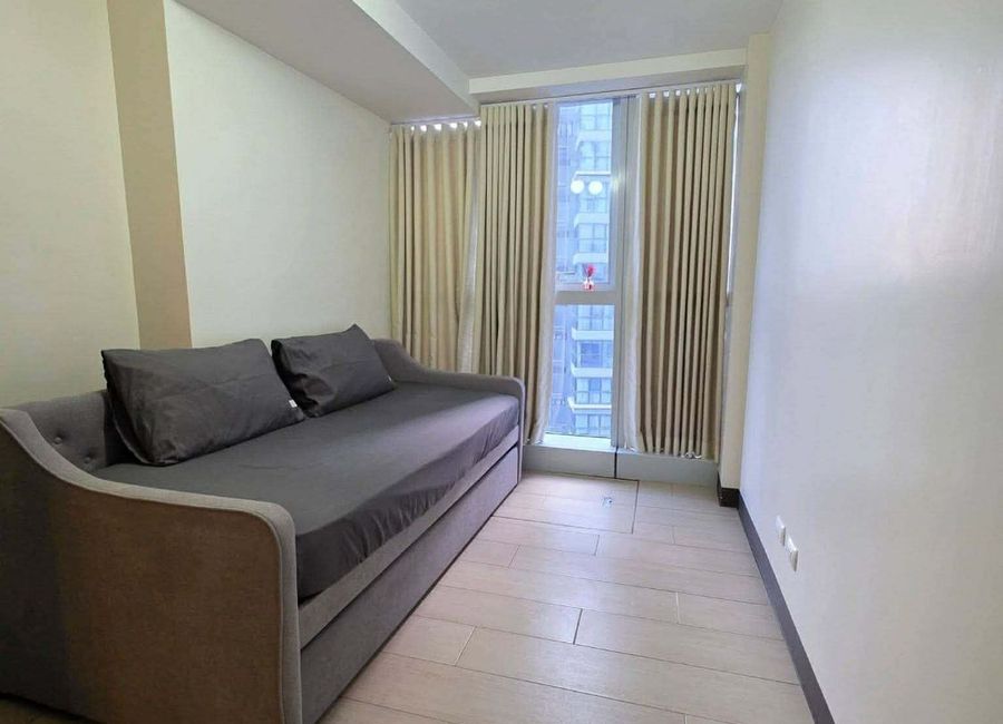 FOR RENT: UPTOWN PARKSUITES TOWER 1 | Lamudi.com.ph
