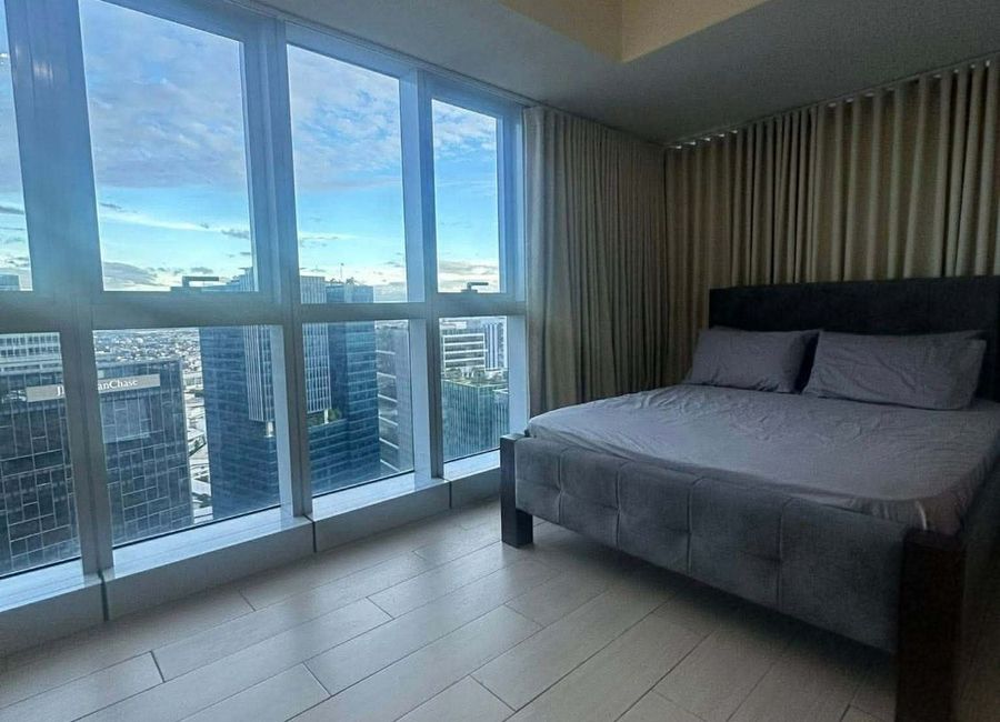 FOR RENT: UPTOWN PARKSUITES TOWER 1 | Lamudi.com.ph