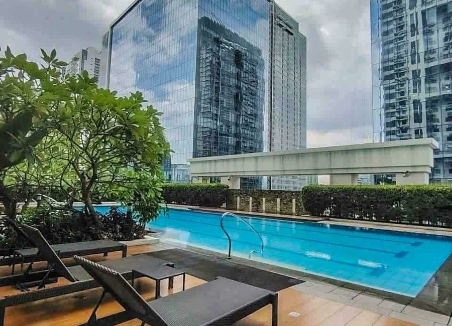 Big studio unit fully furnished and interiored FOR SALE with great ...