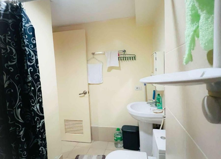 Big studio unit fully furnished and interiored FOR SALE with great ...