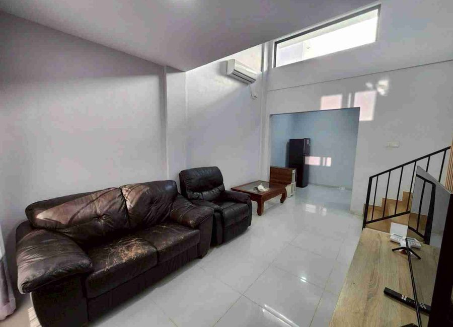 DISEWAKAN !! Rumah baru 2 lantai Diamond Pavillion Dekat Mega Mall ...