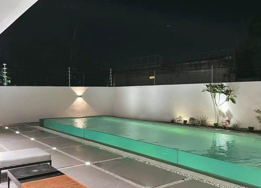 600 sqm 5-Bedroom House and Lot for Sale / Lease at Multinational ...