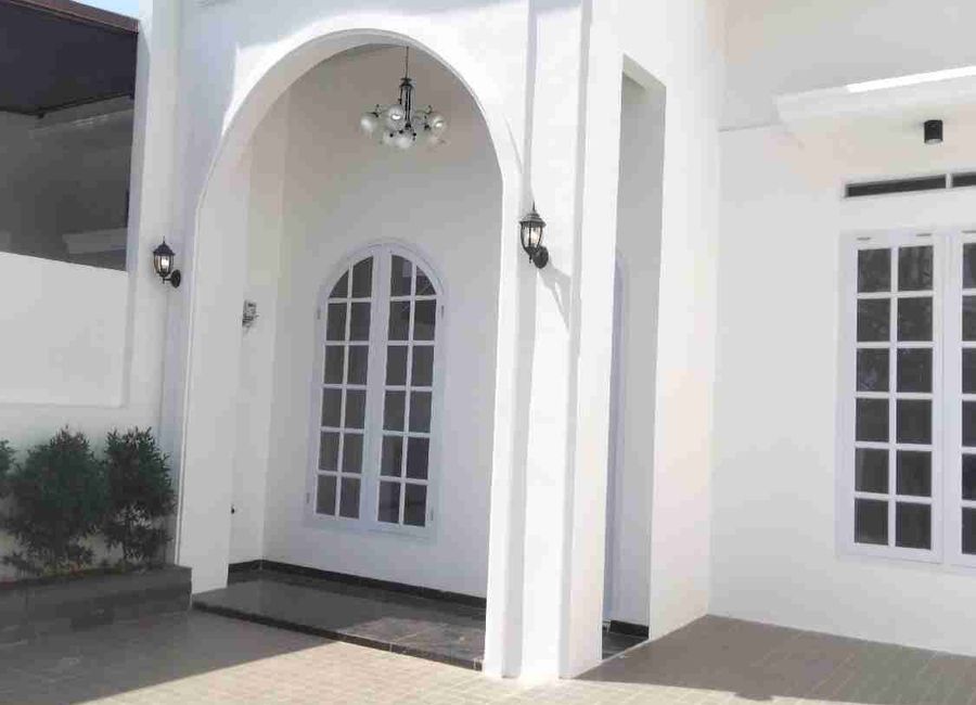 RUMAH CLUSTER MEWAH LOKASI STRATEGIS DAN BEBAS BANJIR | Lamudi.co.id