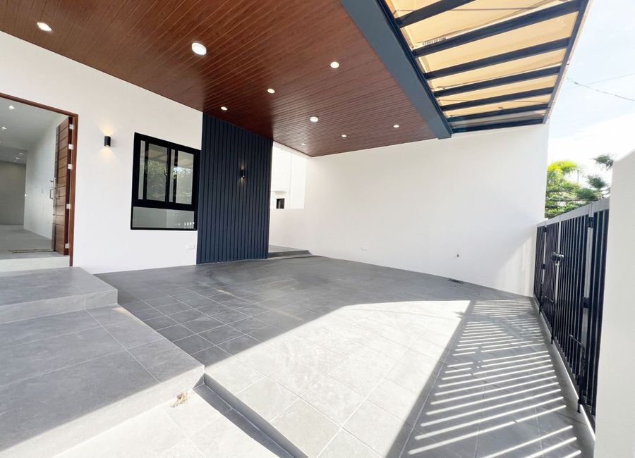 A Prime Modern House and Lot for Sale in Jubilation South, Binan Laguna ...