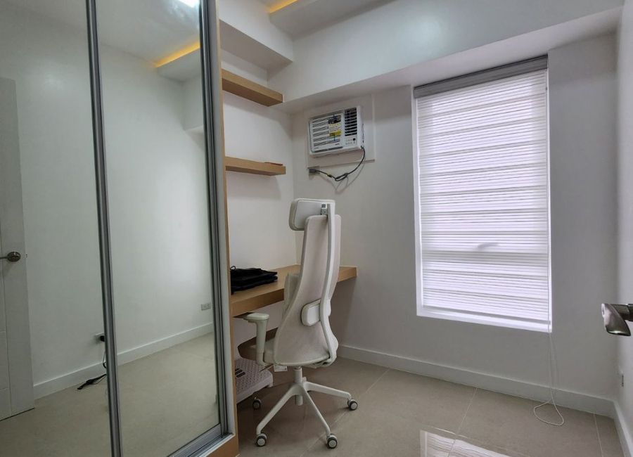 SPACIOUS 3-BEDROOM CONDO IN PRIMA RESIDENCES PASIG | Lamudi.com.ph