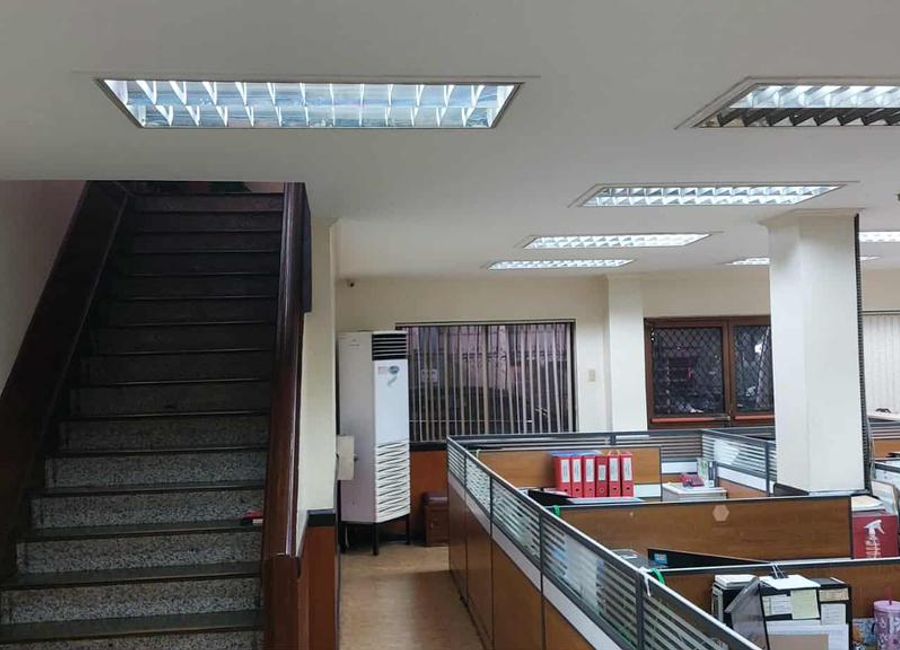 Office & Warehouse Building in Brgy. San Isidro, Makati | Lamudi.com.ph