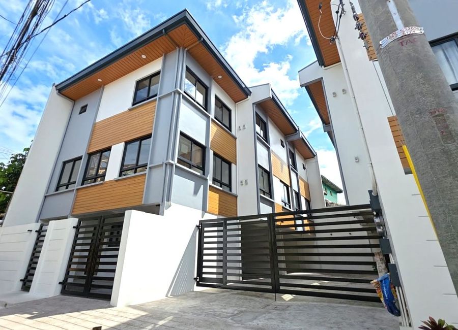 Affordable 3 Storey Townhouse for sale in Tandang Sora near Mindanao ...