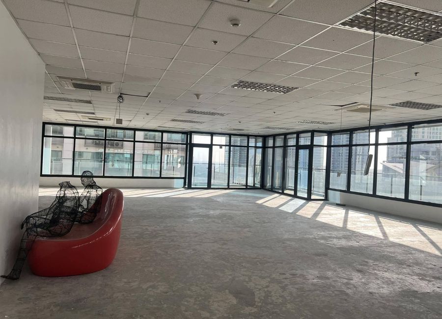 FOR LEASE: Office Spaces at Fort Legend Tower,BGC | Lamudi.com.ph