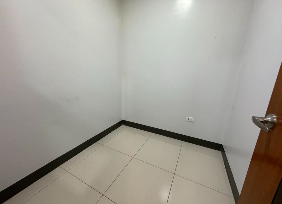 Elegant Townhouse for Sale in Pasong Tamo, Quezon City - Gio | Lamudi ...