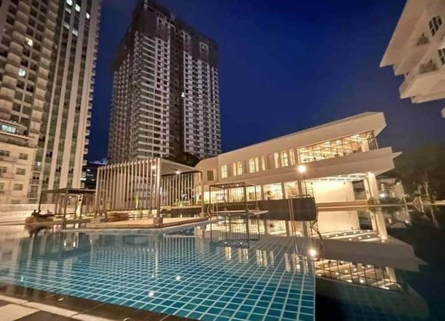 𝐅𝐎𝐑 𝐒𝐀𝐋𝐄 Corner 1-Bedroom Condominium | Solinea, Cebu Business Park ...