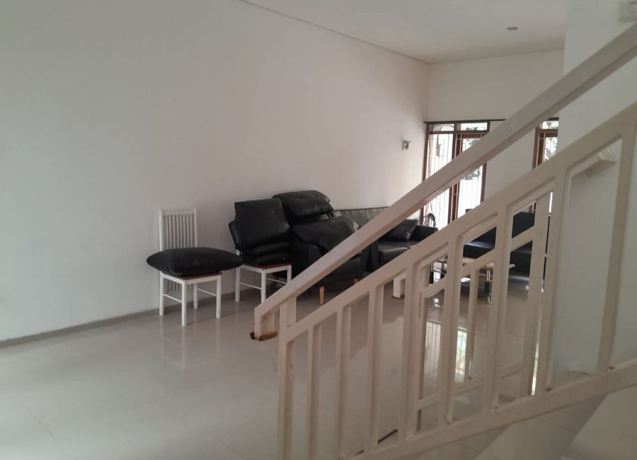 For Sale and Rent: 2-Story House, Comfortable, Safe, Move-In Ready ...