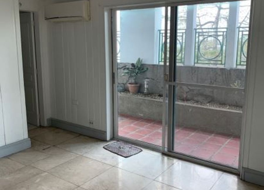 Residential / Office Unit in Ocean Tower, Roxas Blvd. For Rent | Lamudi ...