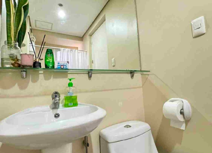 1BR Centrio Tower Condominium Unit Furnished | Lamudi.com.ph