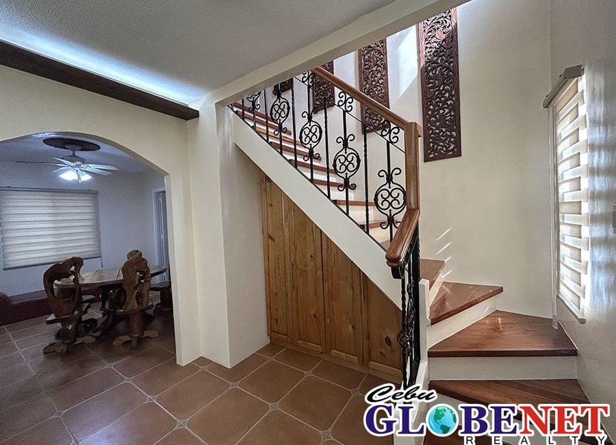 Corner 4 Bedroom House in Lapu Lapu | Lamudi.com.ph