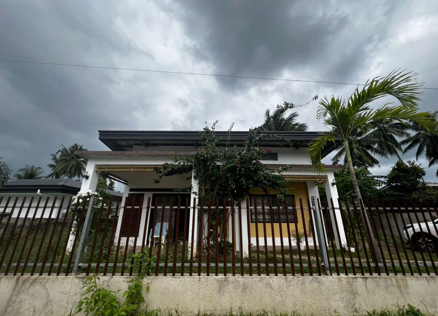 HOUSE AND LOT FOR SALE IN VALENCIA ID 15113 | Lamudi.com.ph