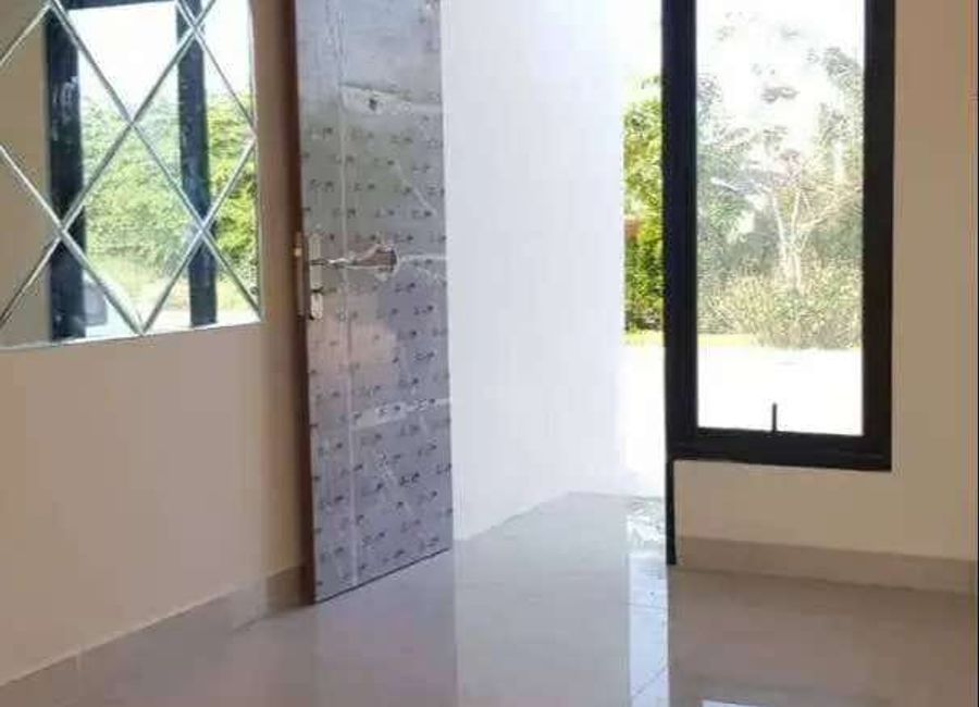 Rumah Hoek LBH Sehat dkt MRT GBLA Gedebage Ciwastra Bandung teknopolis ...