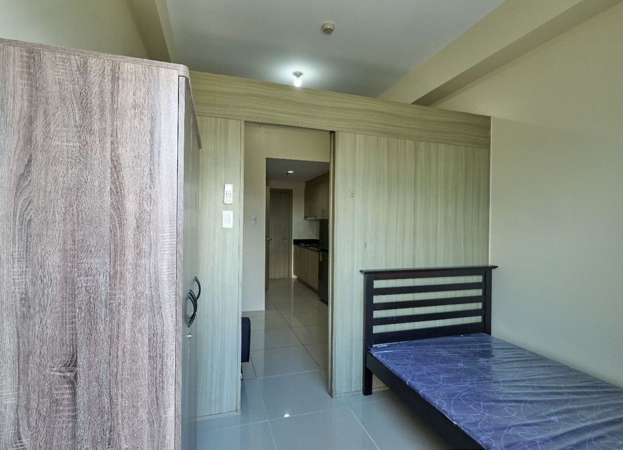 BREEZE39XX: For Rent Fully Furnished 1BR in Breeze Residences | Lamudi ...
