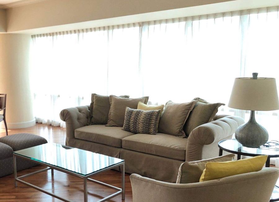 Good Deal Fully-furnished 2BR Unit For Rent in Hidalgo Place, Rockwell ...