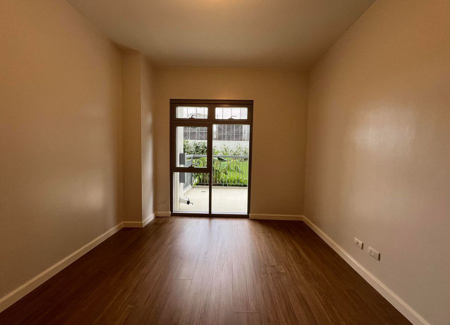 RUSH SALE Below Market 1BR unit at Park Triangle Residences | Lamudi.com.ph