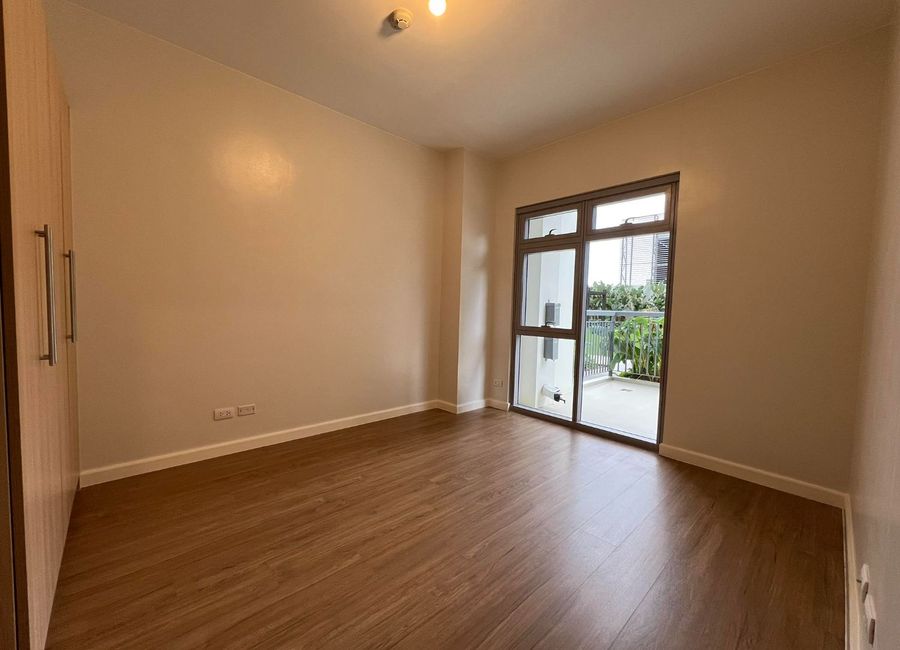 RUSH SALE Below Market 1BR unit at Park Triangle Residences | Lamudi.com.ph