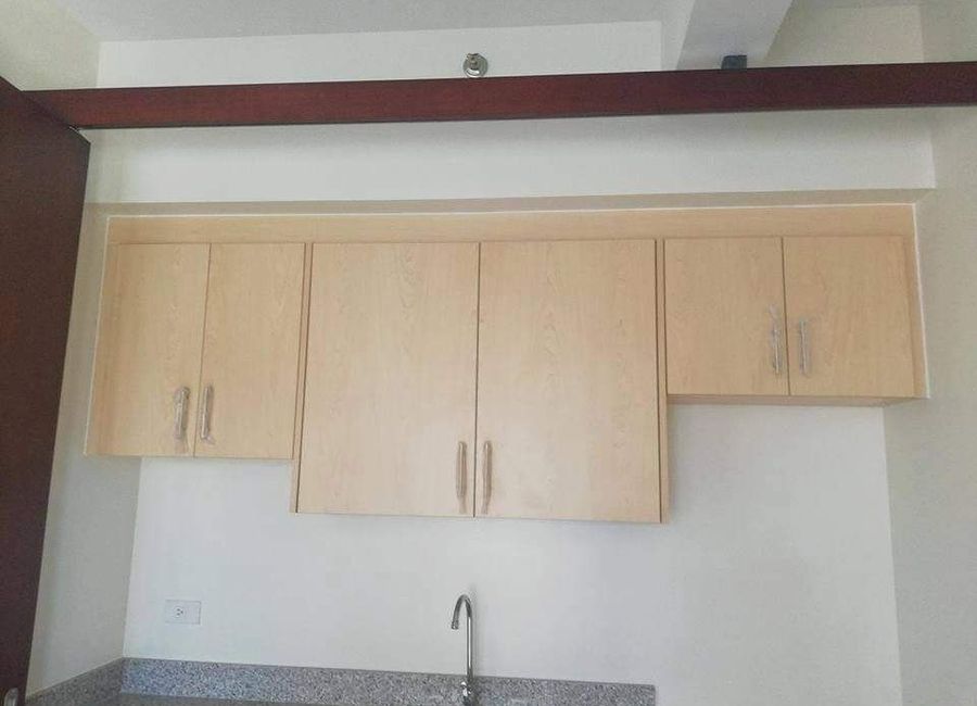 paseo de roces condominium in makati rent to own 1BR | Lamudi.com.ph