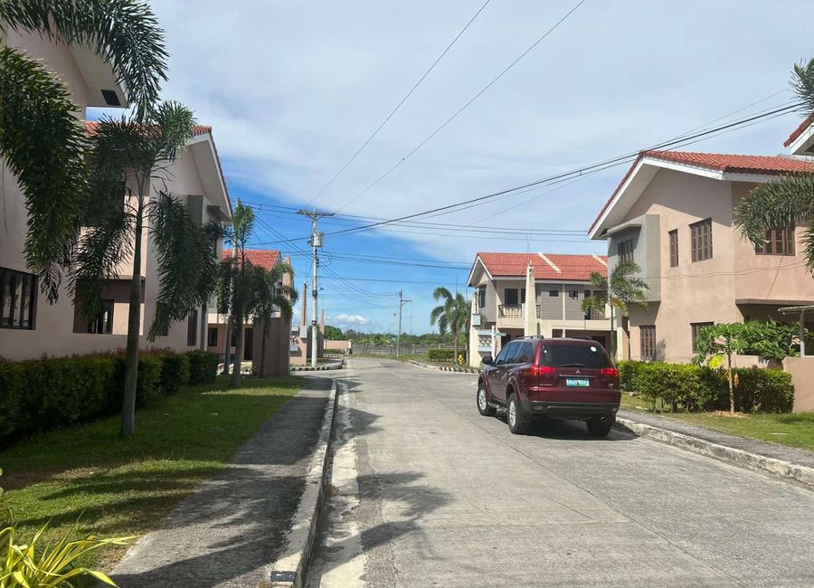 Nottingham Villas Ready For Occupancy House Metropolis Tagbak Jaro ...