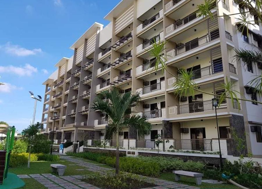 Asteria Residences 2br condo in Sucat Paranaque near Airport Okada MOA ...